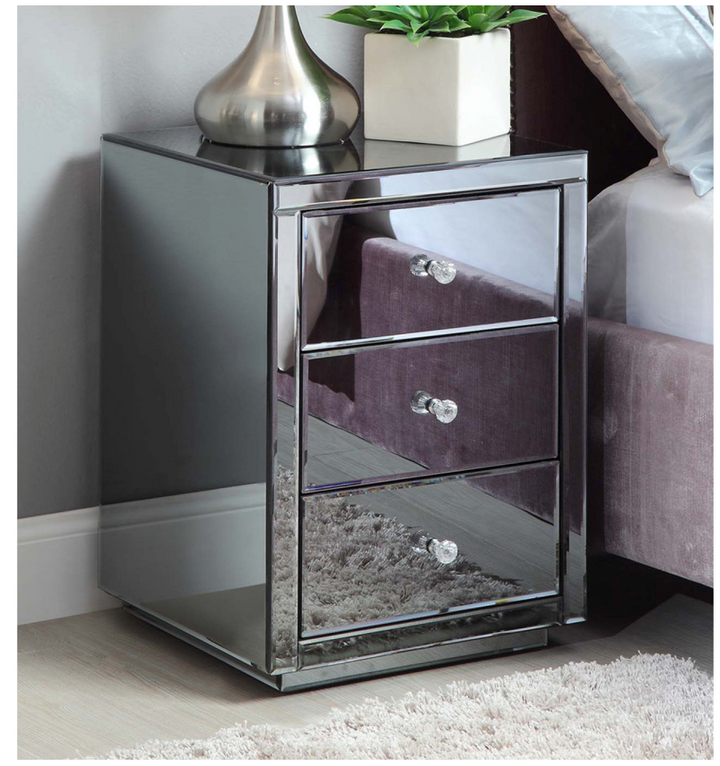 Mirrored Bedside Tables – Bradshaw Australia